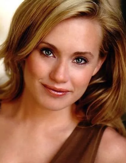 Paula Rhodes - MobyGames