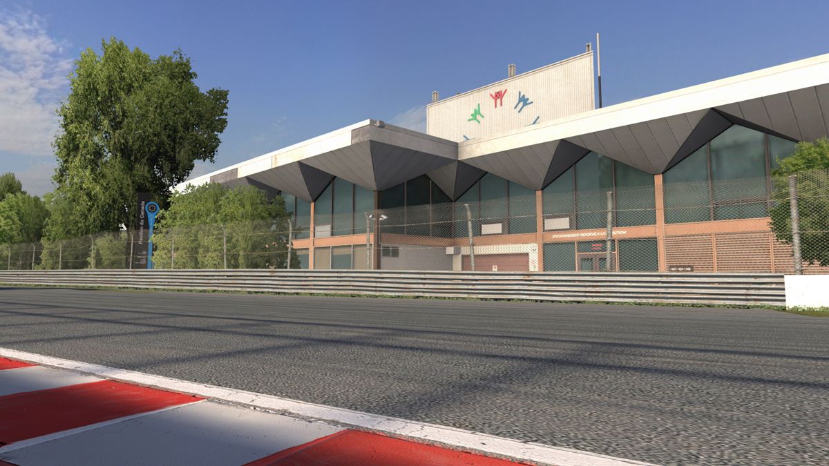 iRacing official promotional image - MobyGames