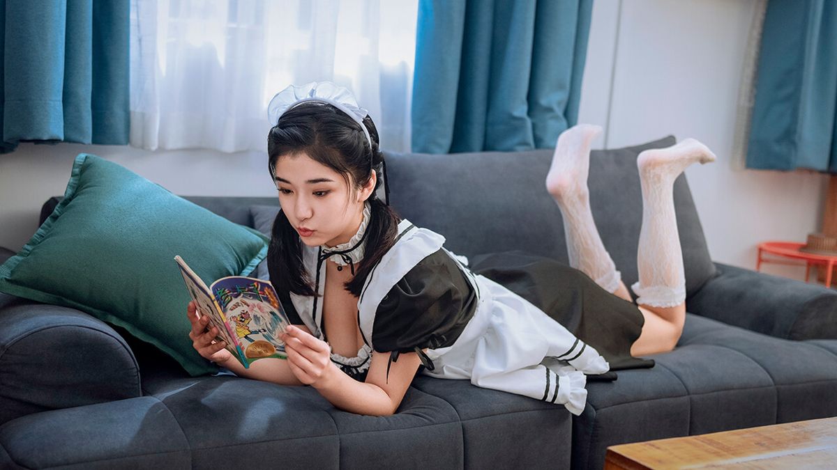 Customized Girlfriend official promotional image - MobyGames