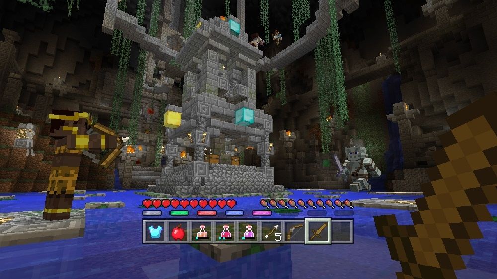 Minecraft: Xbox 360 Edition official promotional image - MobyGames