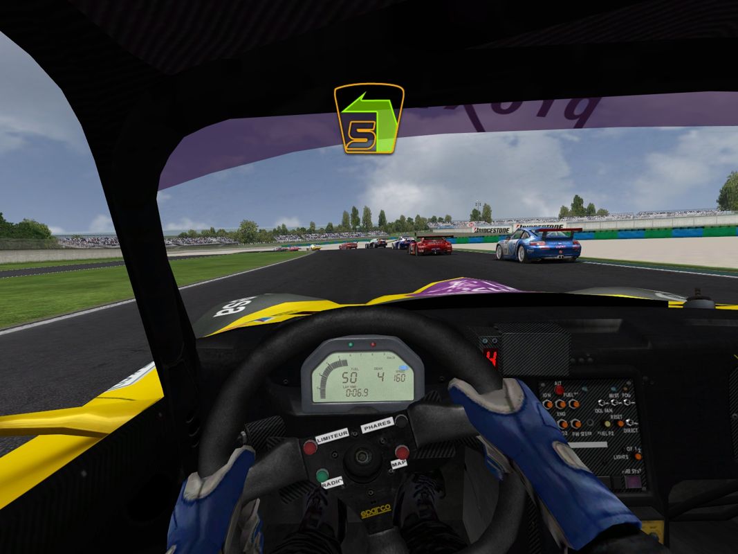 Screenshot of GTR 2: FIA GT Racing Game (Windows, 2006) - MobyGames