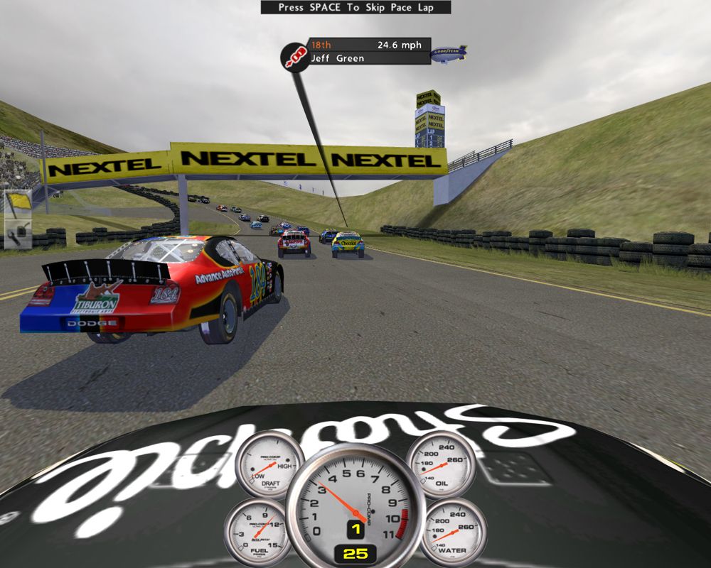 Screenshot of NASCAR SimRacing (Windows, 2005) - MobyGames