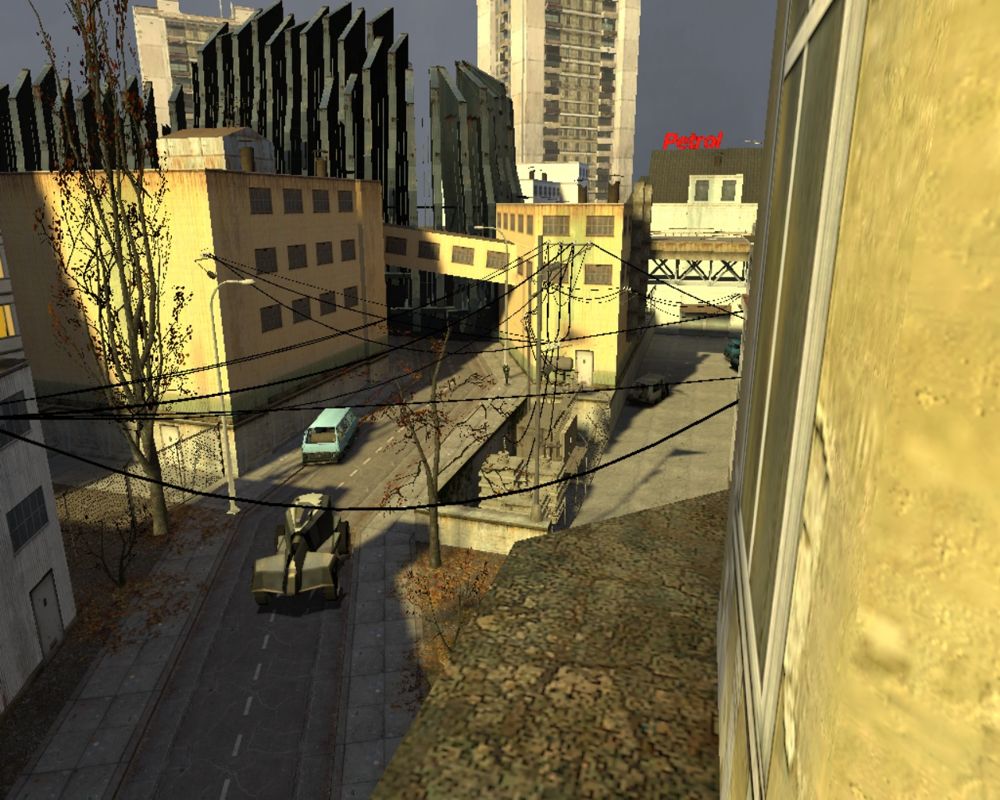 Screenshot of Half-Life 2 (Macintosh, 2004) - MobyGames