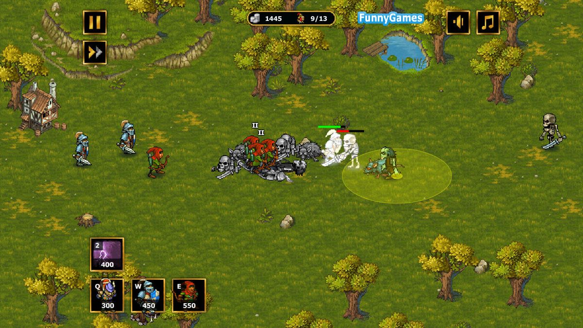 Screenshot of Royal Offense (Browser, 2013) - MobyGames
