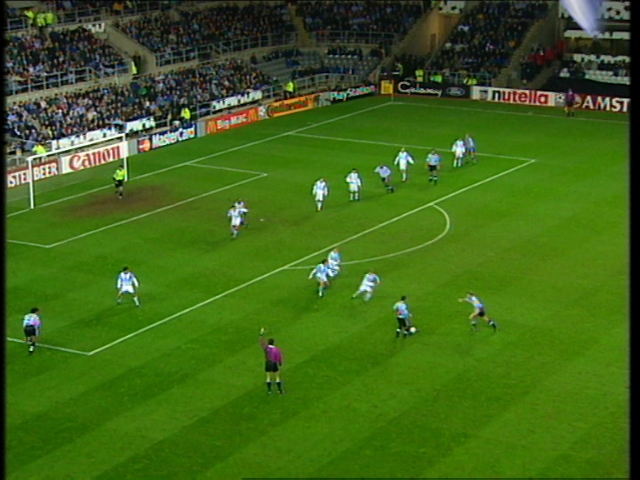 Screenshot of UEFA Champions League (DVD Player, 2006) - MobyGames