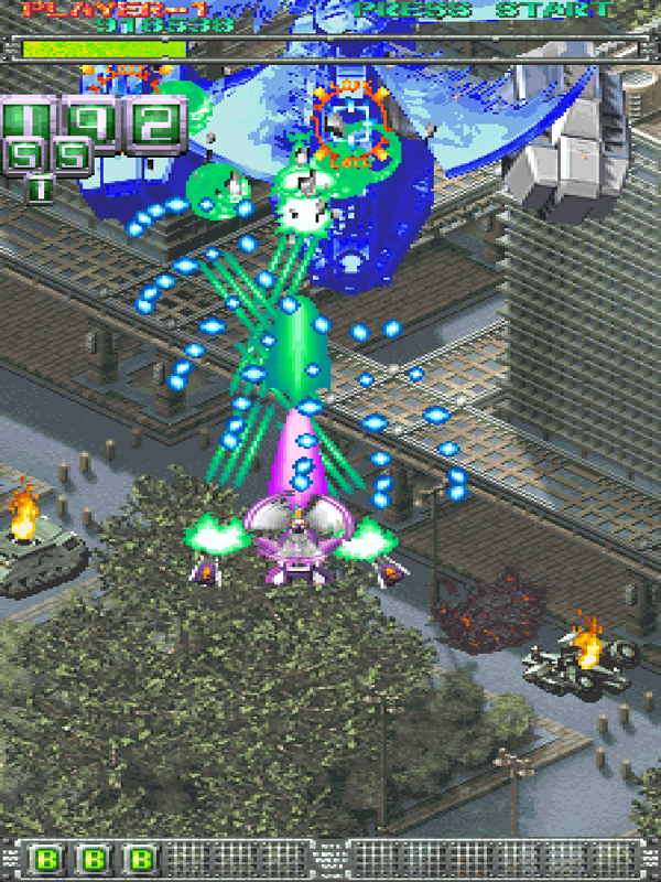 Screenshot of Ketsui: Kizuna Jigoku Tachi (Arcade, 2003) - MobyGames