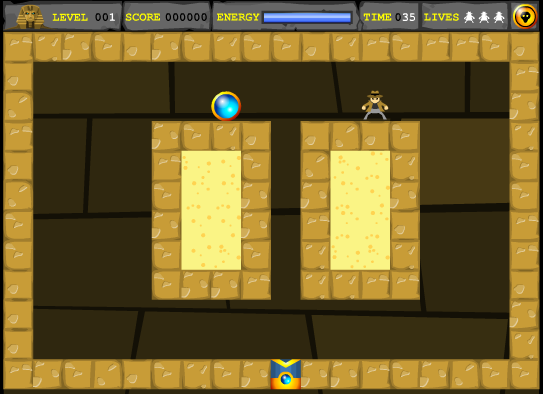 Screenshot of Crypt Raider (Browser, 2003) - MobyGames