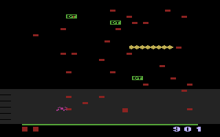 Screenshot of Millipede (Atari 2600, 1982) - MobyGames